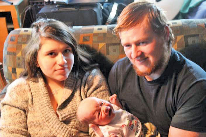 Newborns arrive on first day of 2015 | News | heraldandnews.com