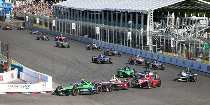 Formula E wins over Portland’s ‘petrol heads’ as Nick Cassidy claims ...