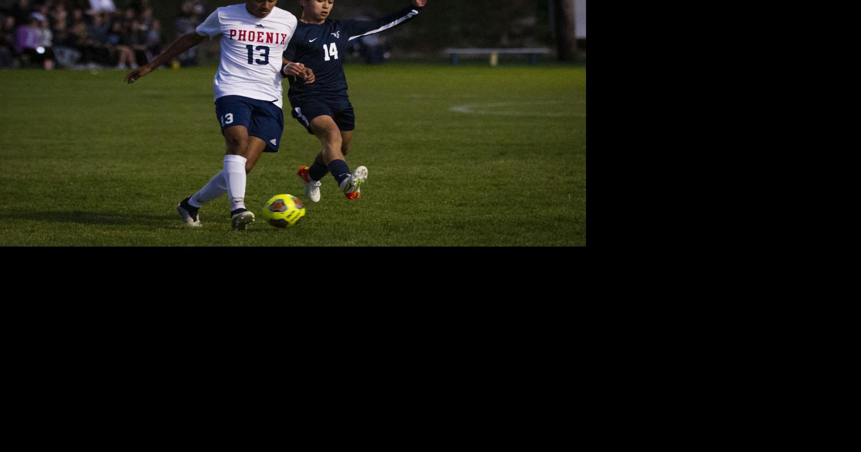 League-leading Henley boys soccer captures another conference win ...