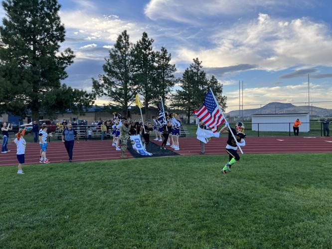 Henley routs Class 5A Crater 46-7 in home opener | Sports ...