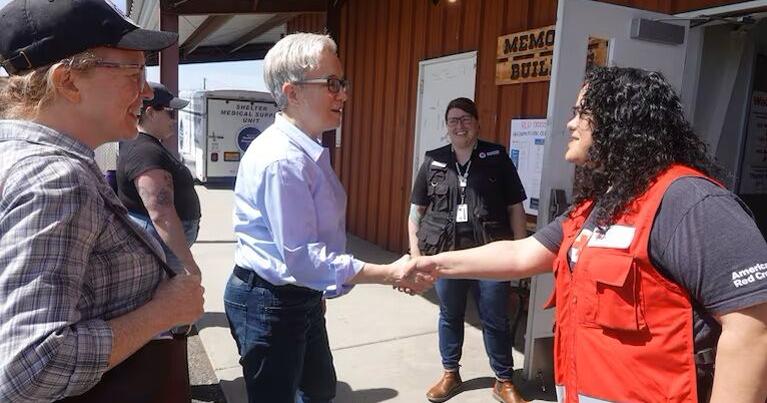 Flood survivors hold on for help as Gov. Tina Kotek tours damage in ...