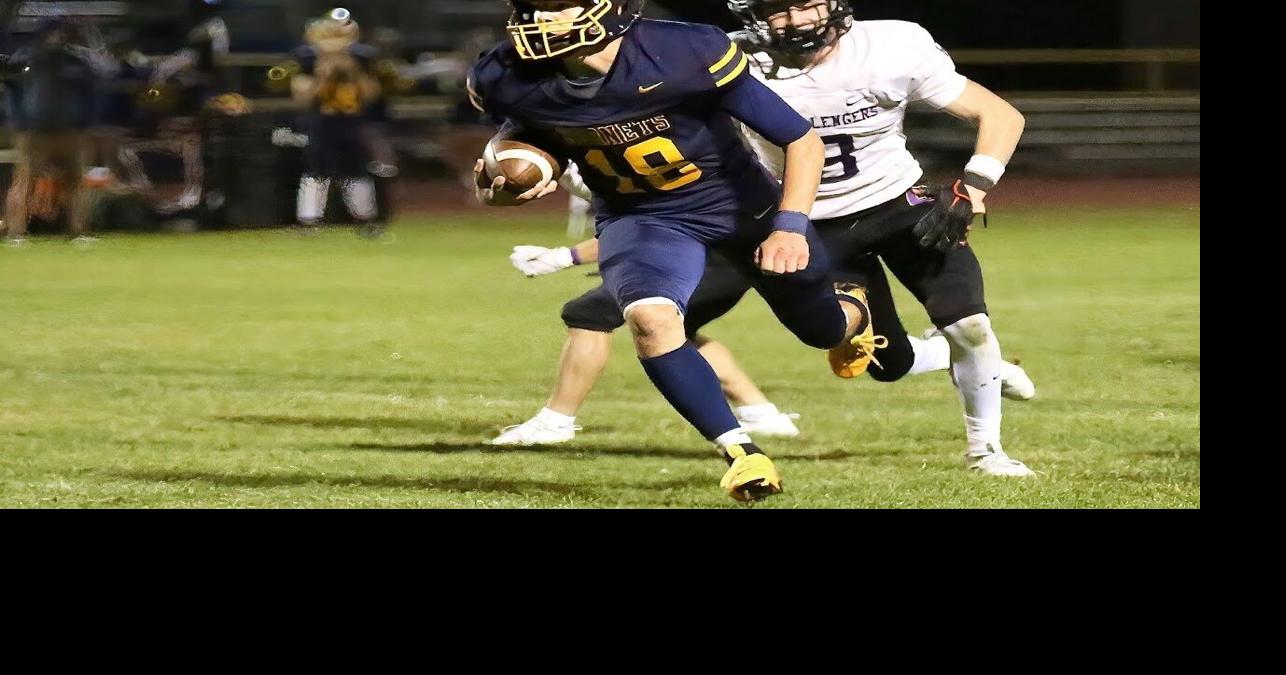 Prep football roundup: Henley edges Cascade Christian in matchup of ...