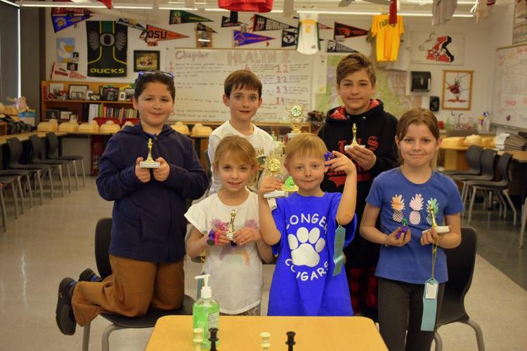 Elementary chess champs head to state | News | heraldandnews.com