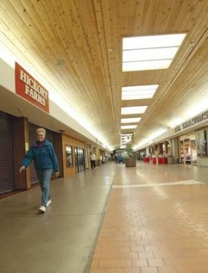 Jefferson Square to sell | Local News | heraldandnews.com