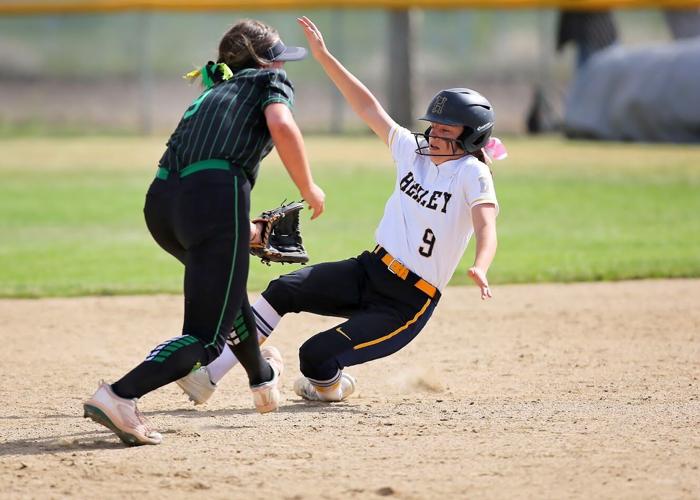 Top-seeded Henley edges Pendleton 11-10 in eight innings, reaches Class ...