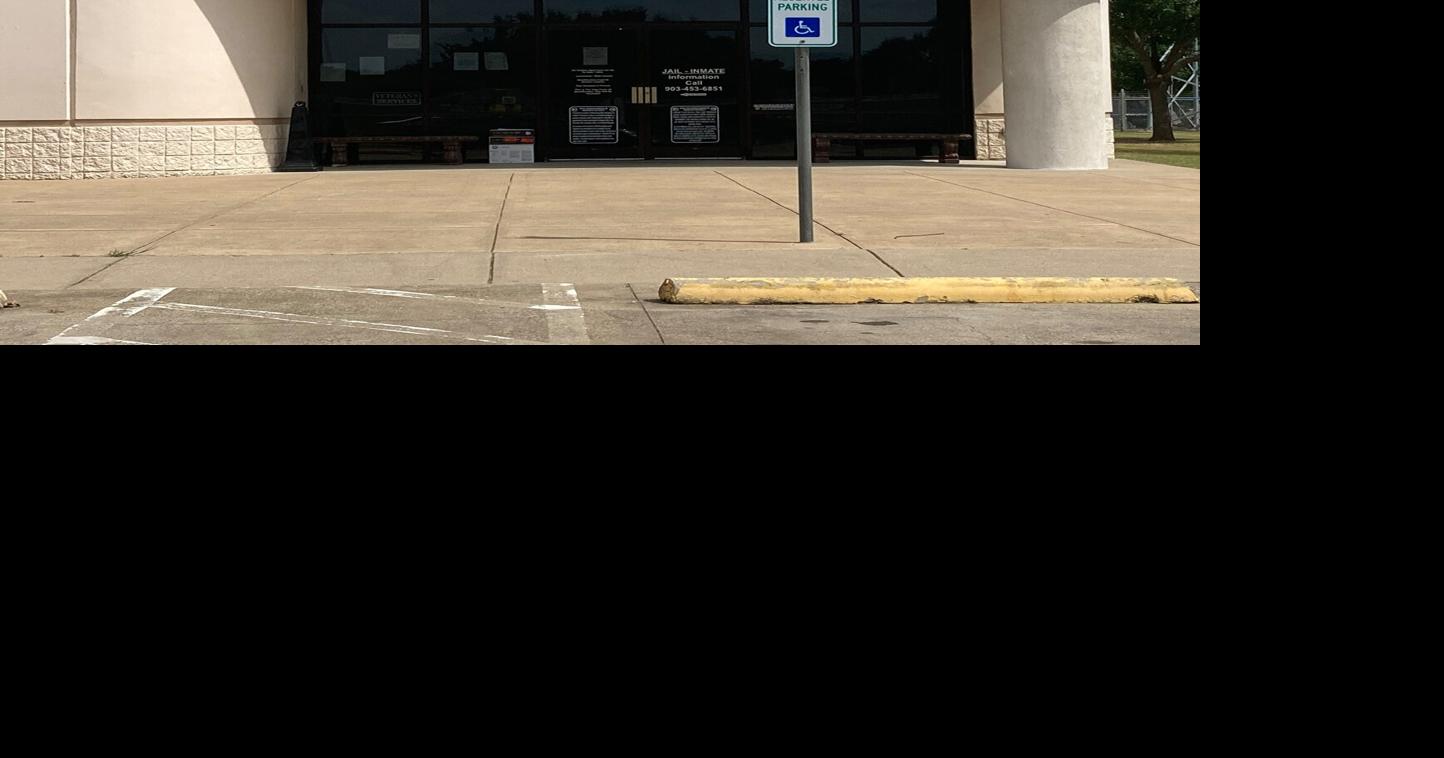 UPDATE: Two Hunt County Jail officers assaulted | News | heraldbanner.com
