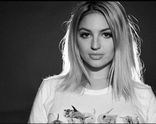 Comedy club to open in Rockwall in memory of comedian who was gone too ...