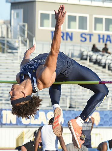 Texas A&M-Commerce's JT Smith takes fifth; Tara Davis-Woodhall to jump ...