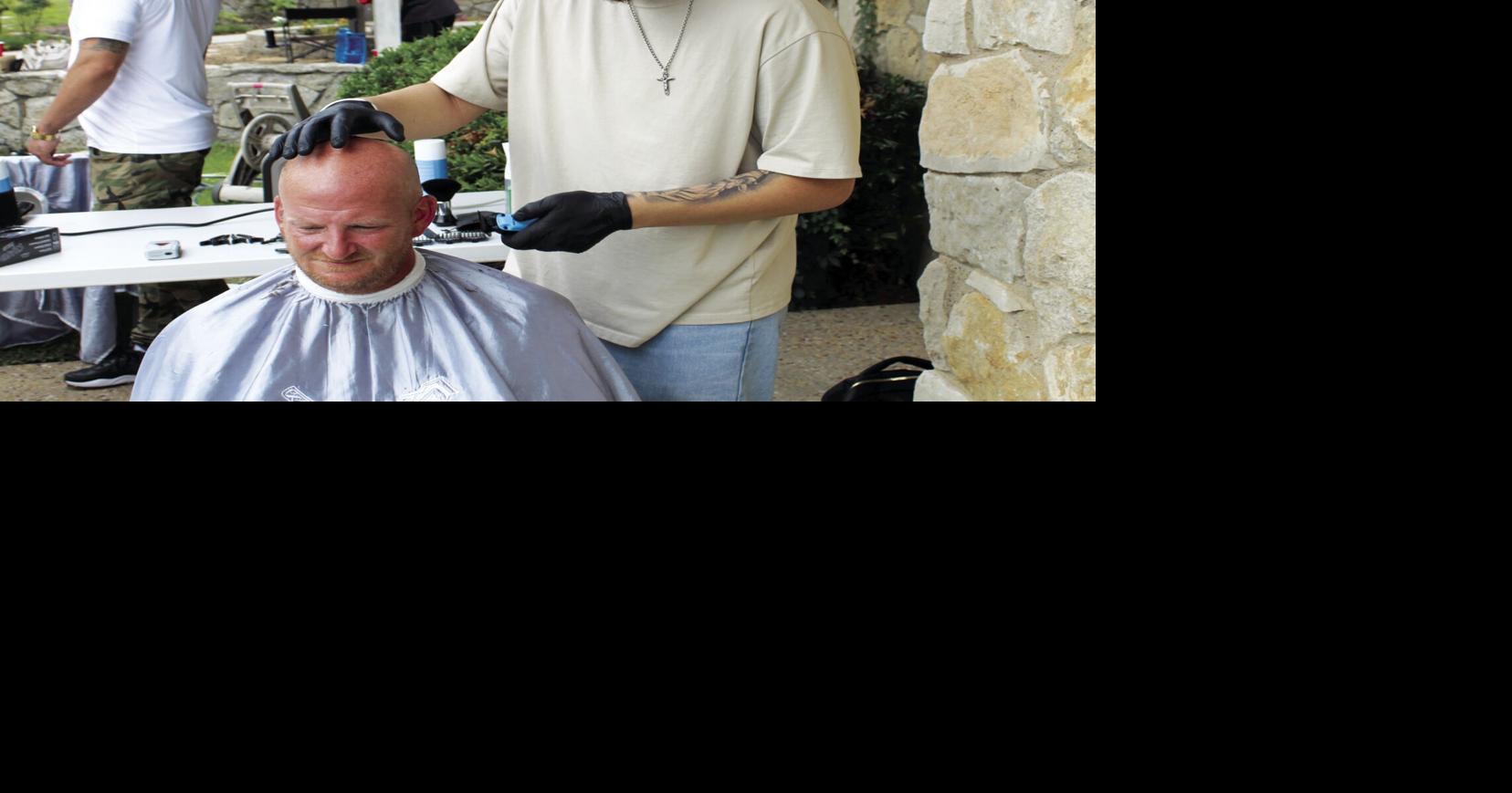 PHOTO United Way Devin Martini Alan Nix Trimsetters Barber Academy.jpg ...