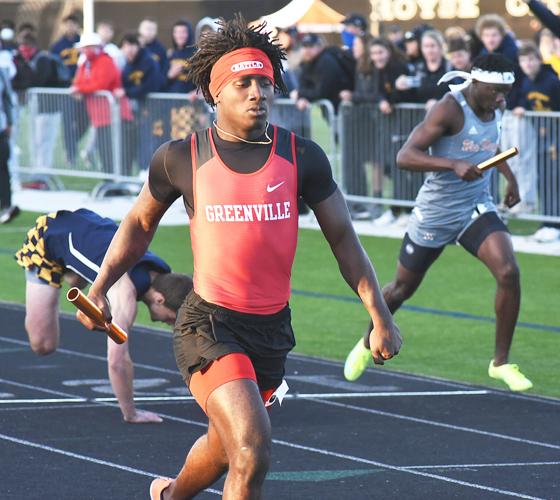 District 13-5A track and field photos | Sports | heraldbanner.com