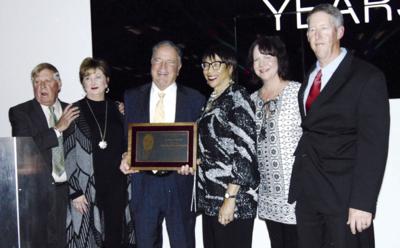 He is Worthy: Ransom receives top award at annual chamber banquet ...