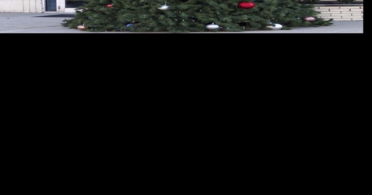 Christmas parade, watch party set for tonight | News | heraldbanner.com