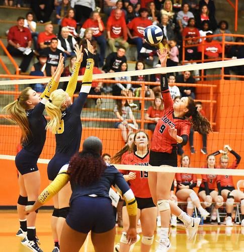 College report: former Lady Lions Saenz and Sickels play on 23-4 ...