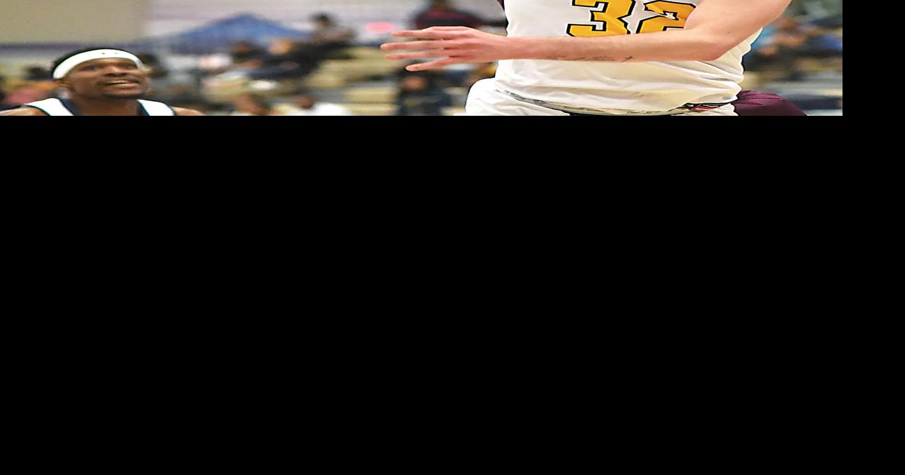 Austin Grandstaff | | heraldbanner.com