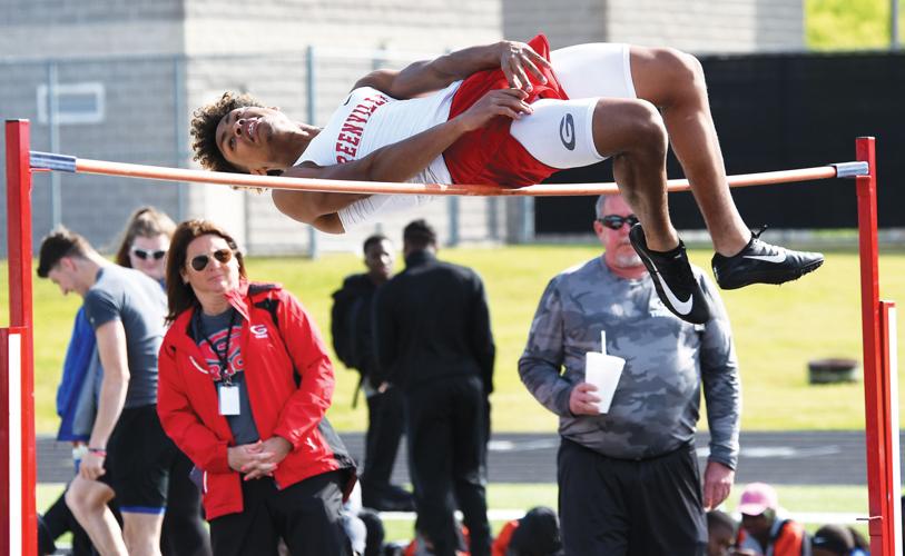 Greenville shows speed at 15-5A meet | Sports | heraldbanner.com