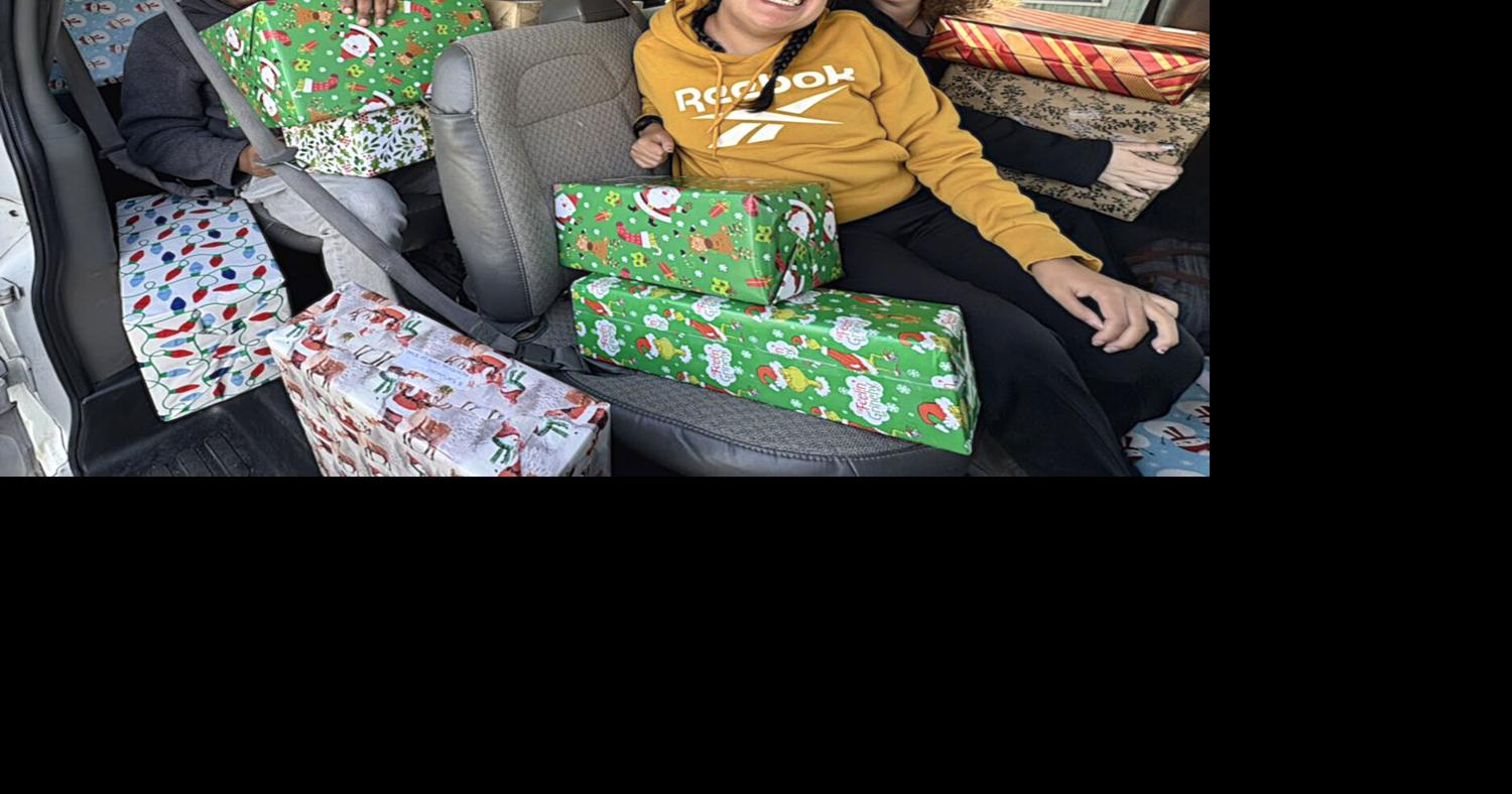 Daisy Day Hab family serves community during Christmas season and ...