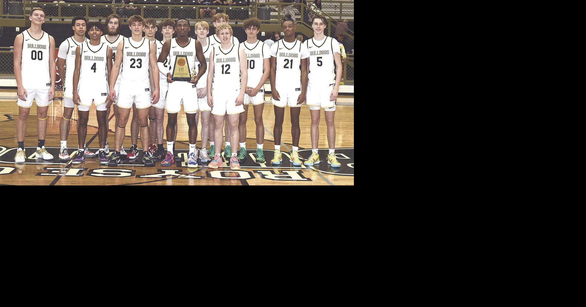 Royse City Bulldogs 2021 tournament champions | | heraldbanner.com