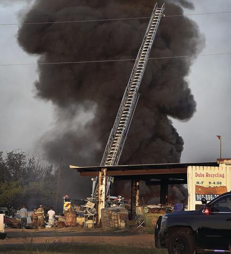 Huge fire reported in Commerce | News | heraldbanner.com