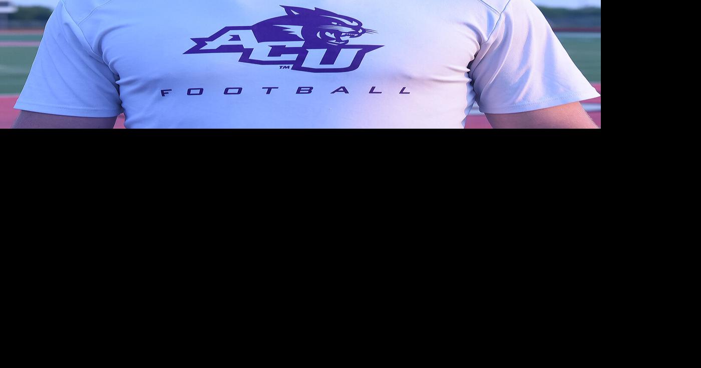 College report: Quinlan-ex Colt Cooper plays football before 94,794 ...