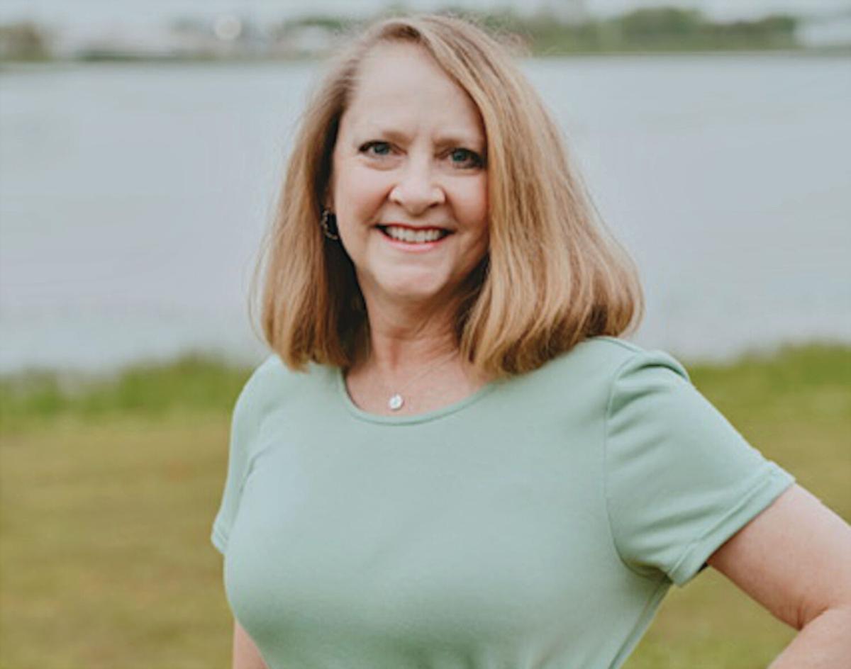 Stardusters leader to step down after three decades of teaching ...