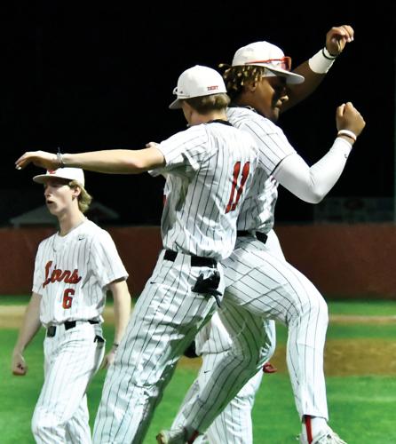 Baseball/softball roundup: Greenville Lady Lions, Lions claim District ...