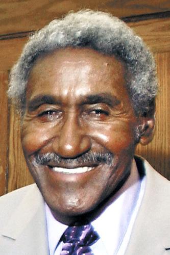 Gene Wilson, groundbreaking AHS sports star, dies at age 89 | News ...