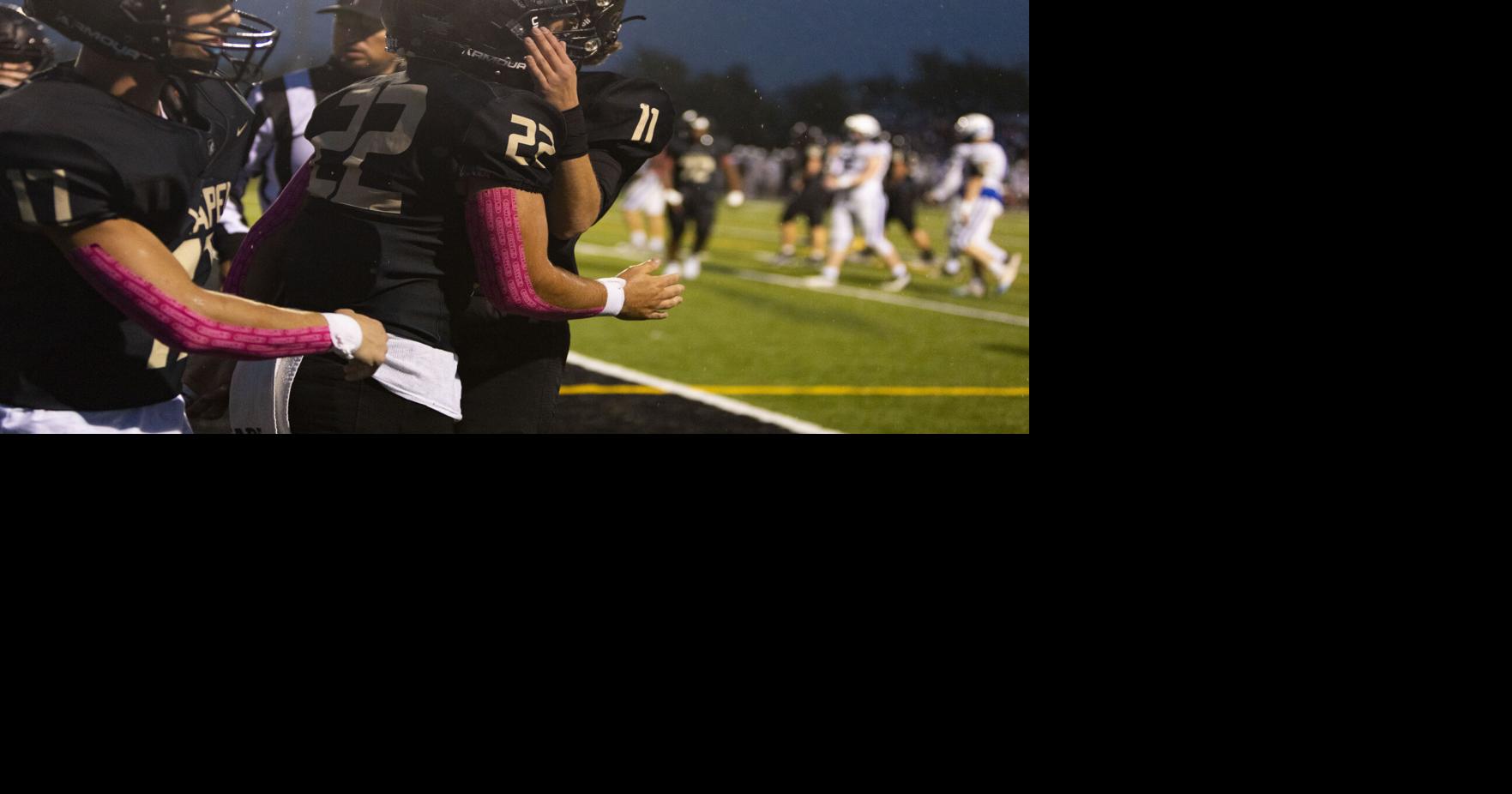 Craig throws five TDs as Lapel wins first of back-to-back tilts against ...