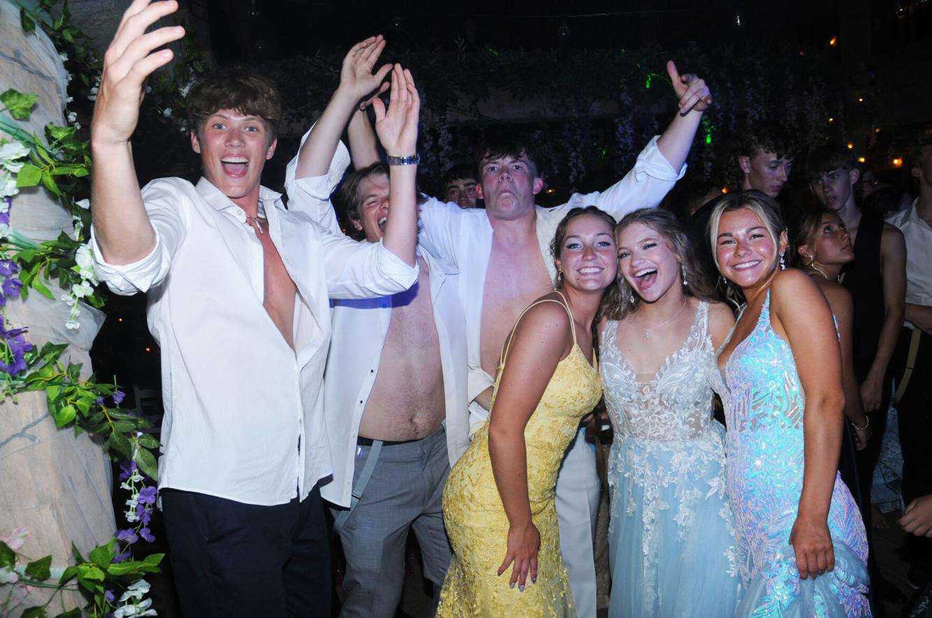 Madison-Grant High School Prom | News | heraldbulletin.com