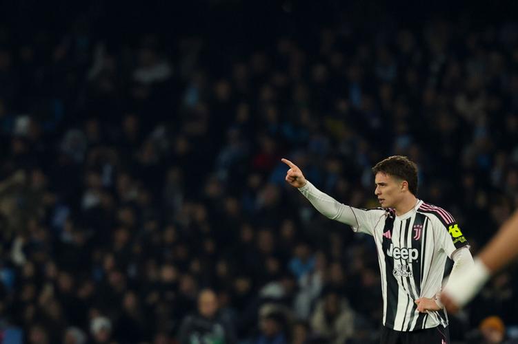 Højlund's double sees Napoli beat Juventus and spoil Spalletti's return ...