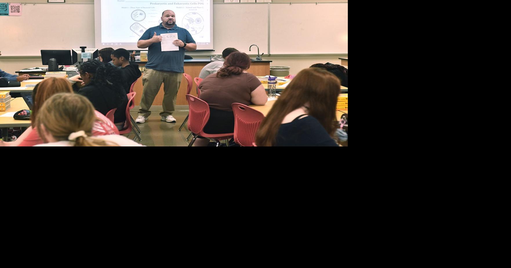 New contract between ACS, teachers increases salaries, aims to ...