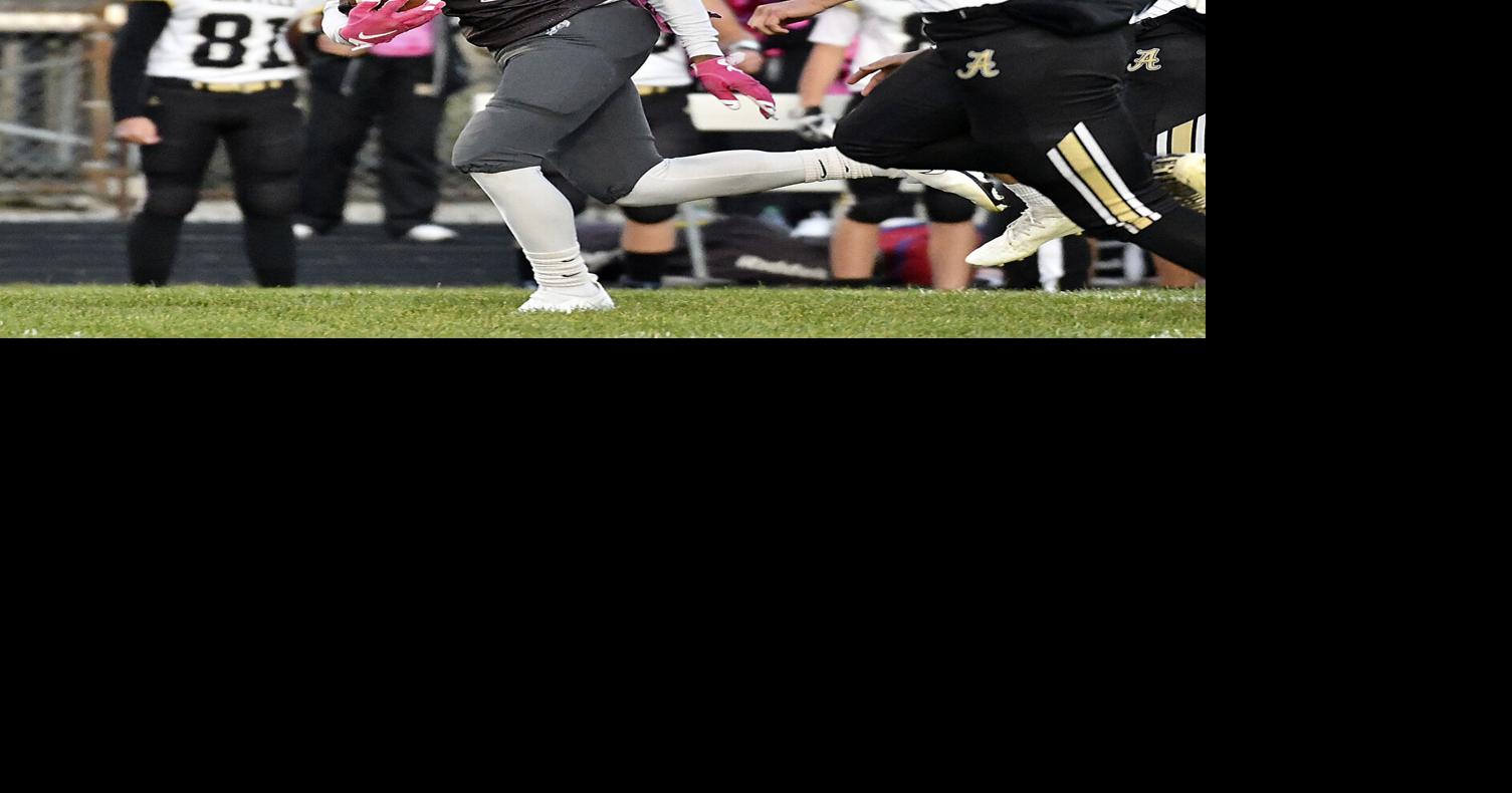 Elwood collects first football win since October 2017 | High School ...