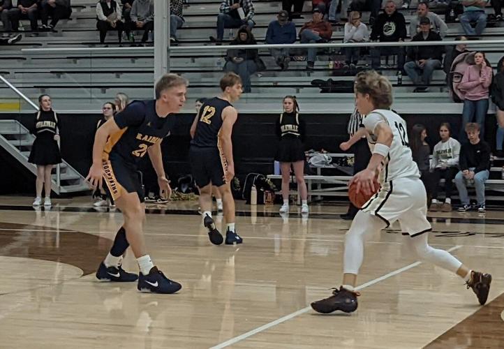 Helman, Coffey, Mitchell pace Shenandoah to opening night boys ...