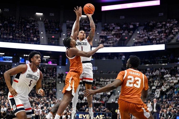 Karaban and Reed lift No. 5 UConn to 71-63 win over Texas in Huskies ...