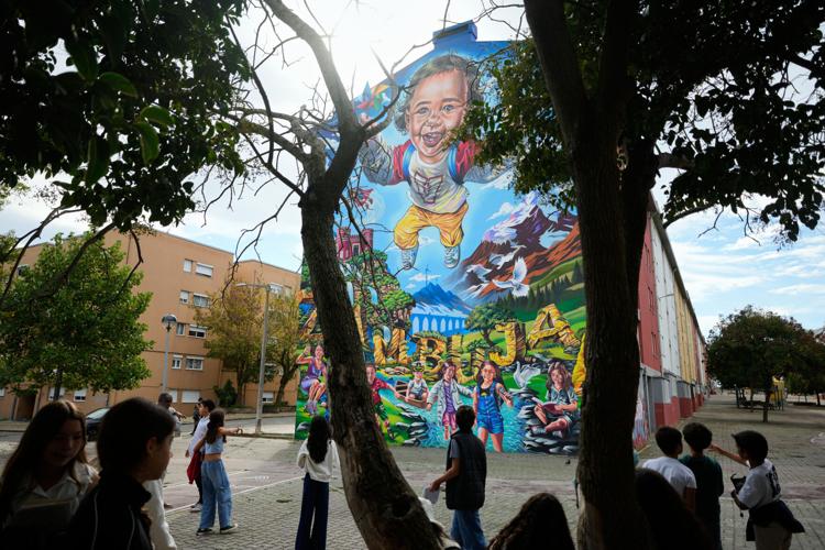 Murals at a housing project in Portugal highlight UN goals and build ...