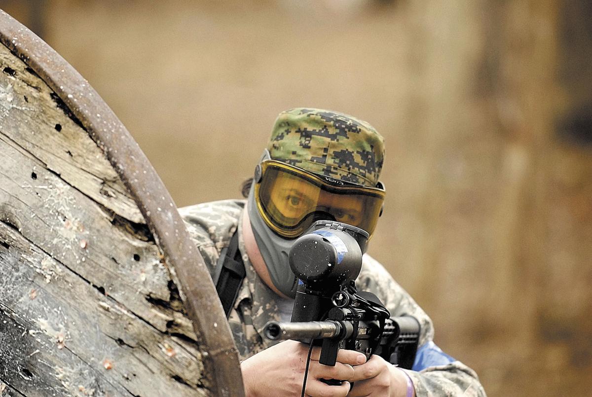 Paintball teams fighting 2-day battle | Local News | heraldbulletin.com