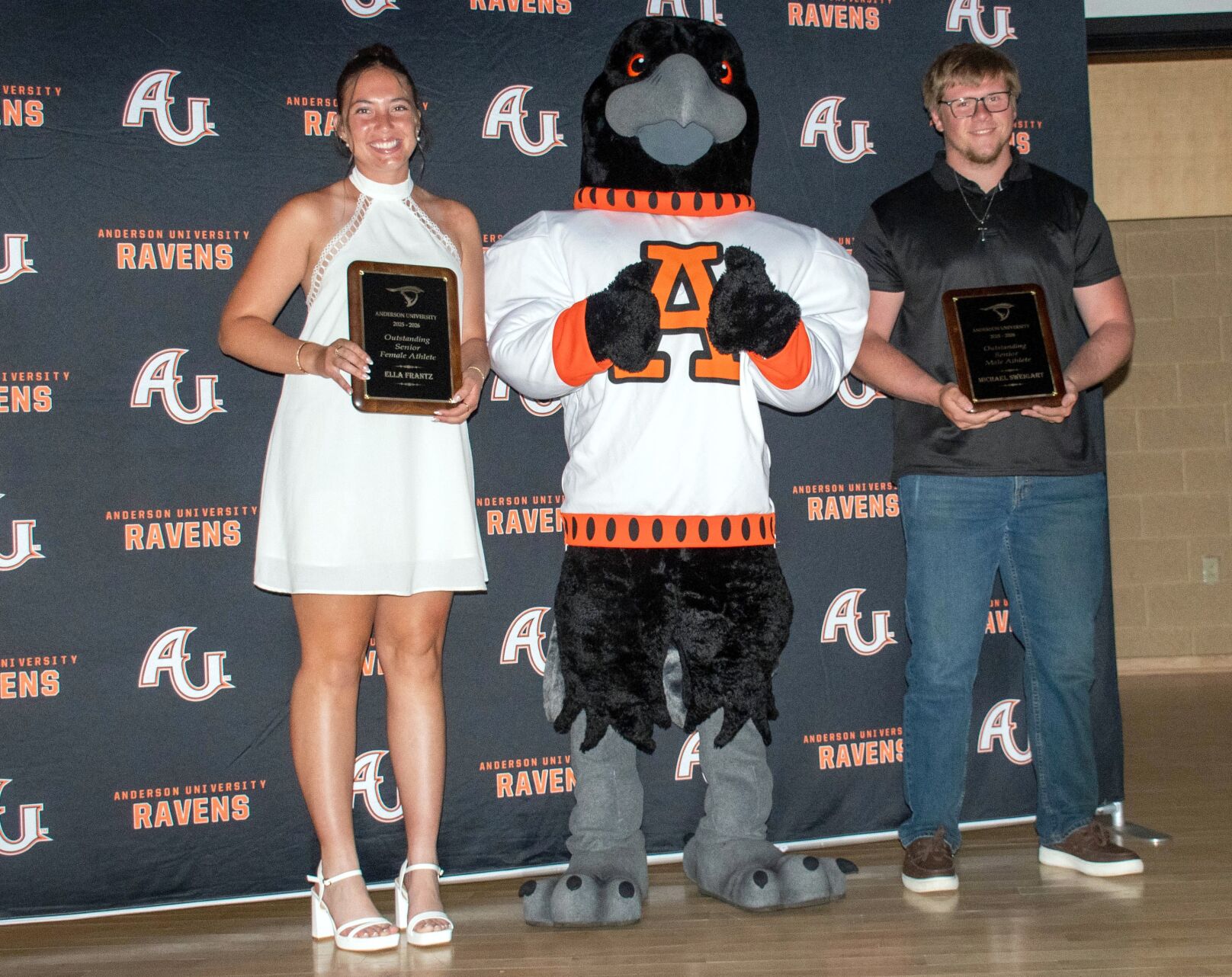 Sweigart, Frantz Named 2026 Anderson Outstanding Senior Athletes ...