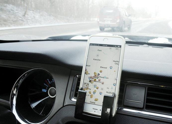 Drivers riding the Waze craze | Local News | heraldbulletin.com