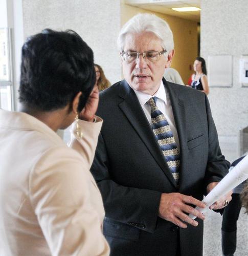 Local officials say Broderick is growing into mayor's job | Local News ...