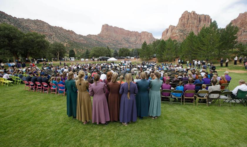 Polygamous sect's sway has dwindled in twin towns on Arizona-Utah line ...