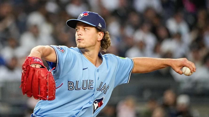 George Springer homers and Blue Jays hold Yankees to 3 hits, winning 2 ...
