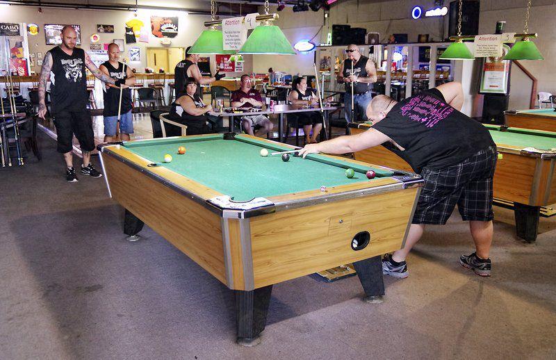 A second shot: Local billiards team seeks national title | MAD Life ...