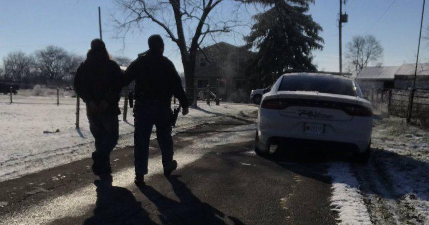 Police: Men toting guns at Summitville incident are convicted felons ...