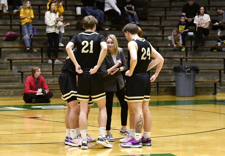 'All grit, no quit' Broncos come up short at regional | Sports ...
