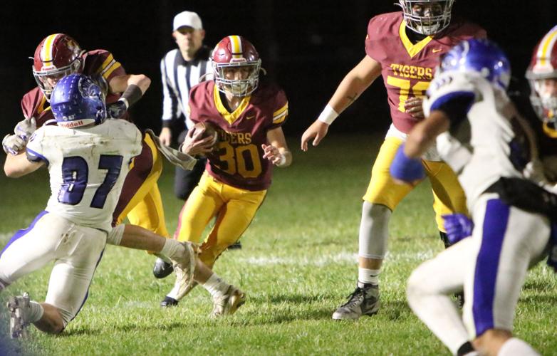 Mistakes haunt Alexandria in sectional semifinal defeat | High School ...