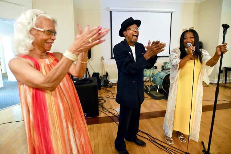 At 80 years old, former Anderson wrestler Jerry Brown has love for the ...