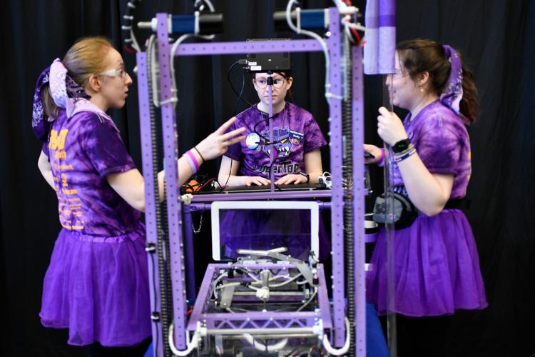 PHOTOS: FIRST Indiana Robotics State Championship hosted by Anderson ...