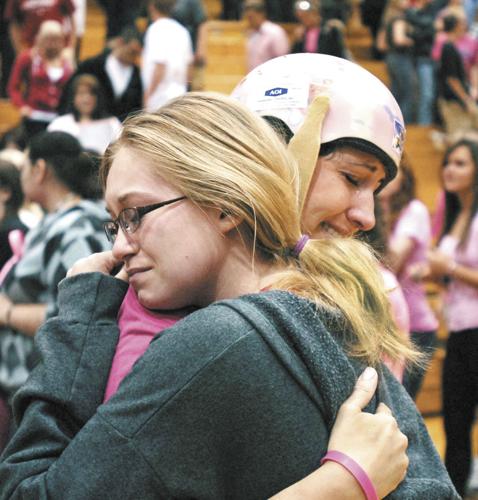 Andrea Vellinga inspires PHHS students | Local News | heraldbulletin.com