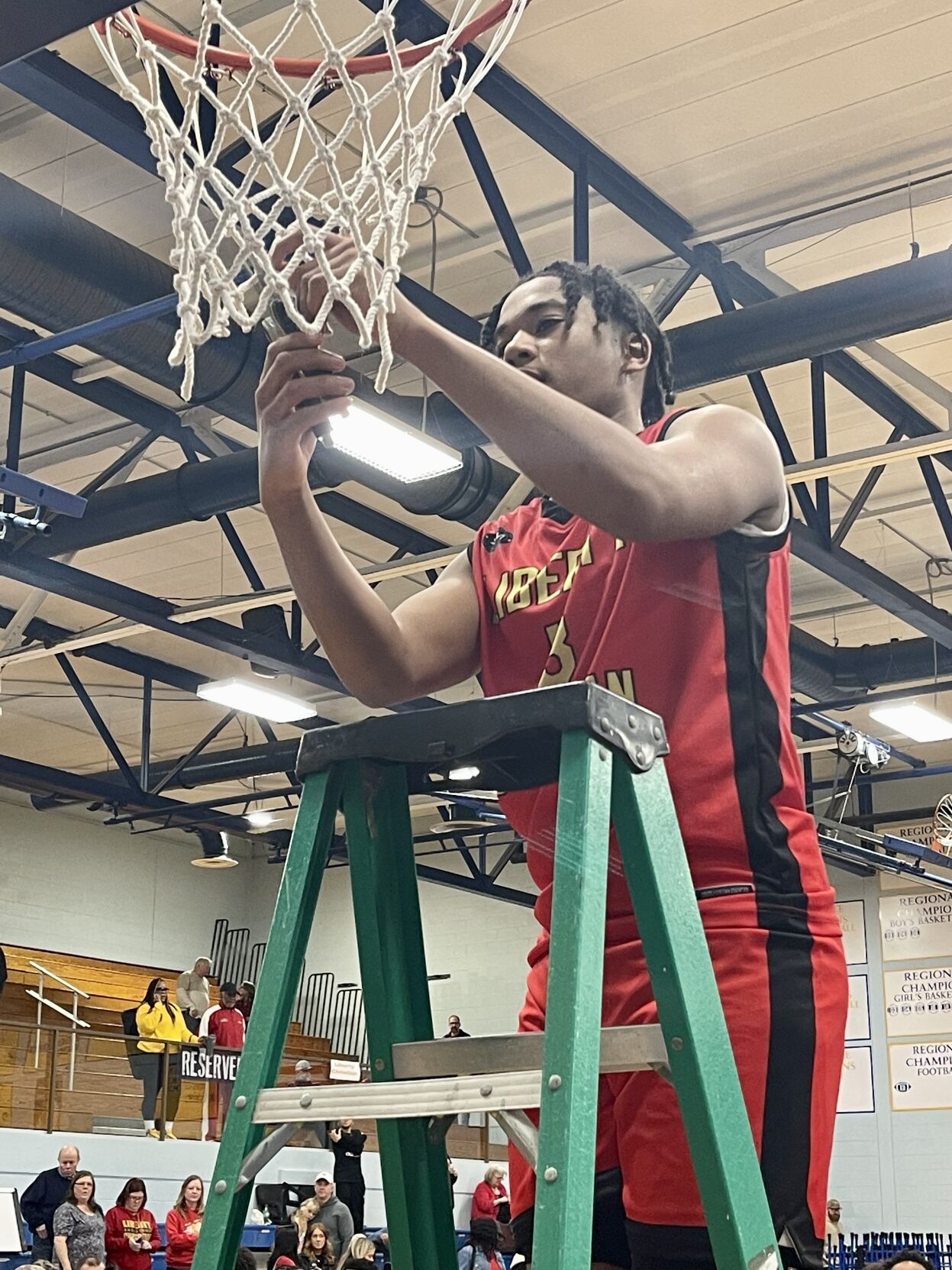 Senior Cedric Anderson does whatever's needed to help Lions win | High ...