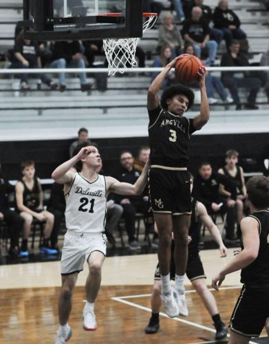 Broncos build momentum heading into postseason | High School Sports ...