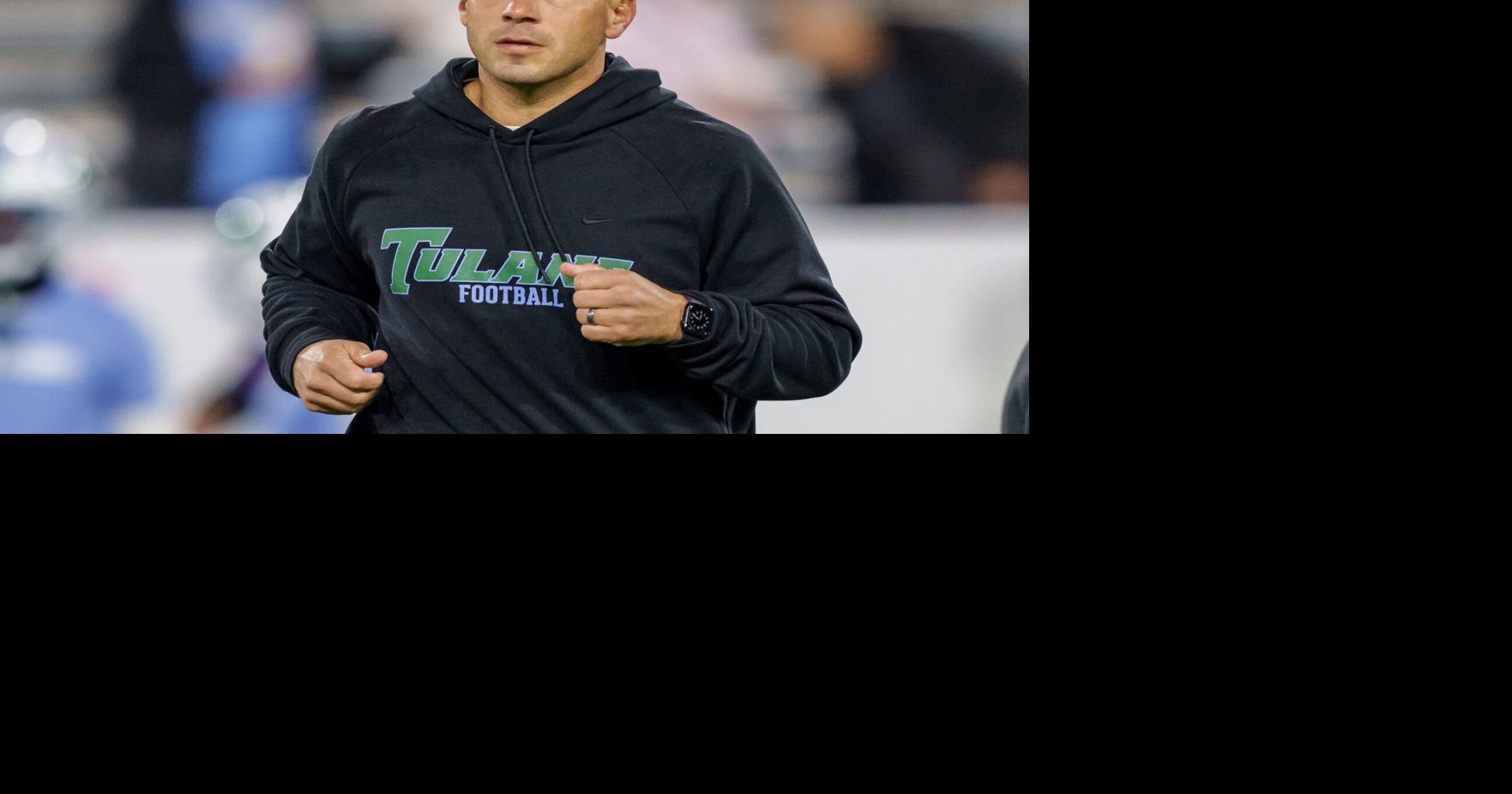 No. 17 Tulane coach Sumrall mourns father's death day before facing No ...